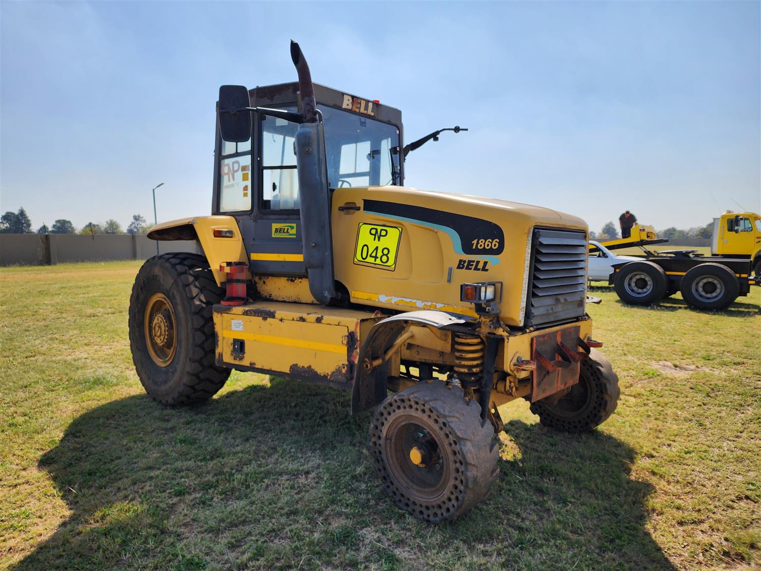 Bell Rigid Tractor 1226A Truck | Junk Mail