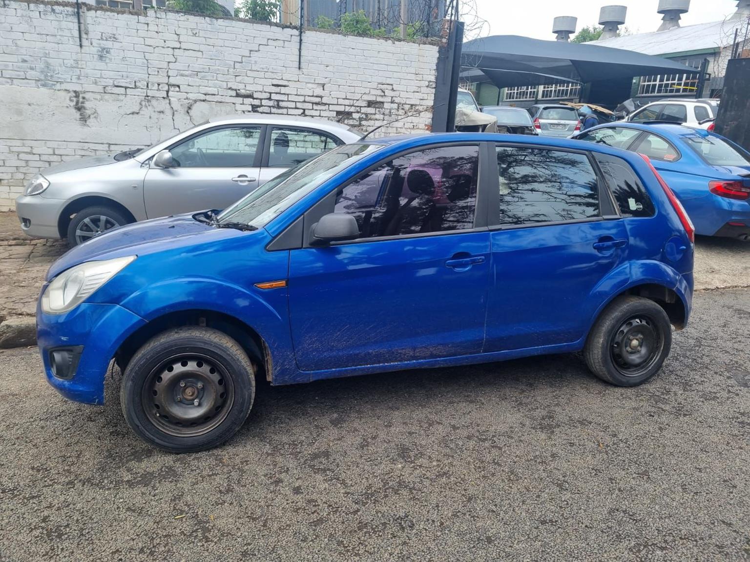 2014 Ford Figo Diesel Manual for saleStart and goPapers | Junk Mail