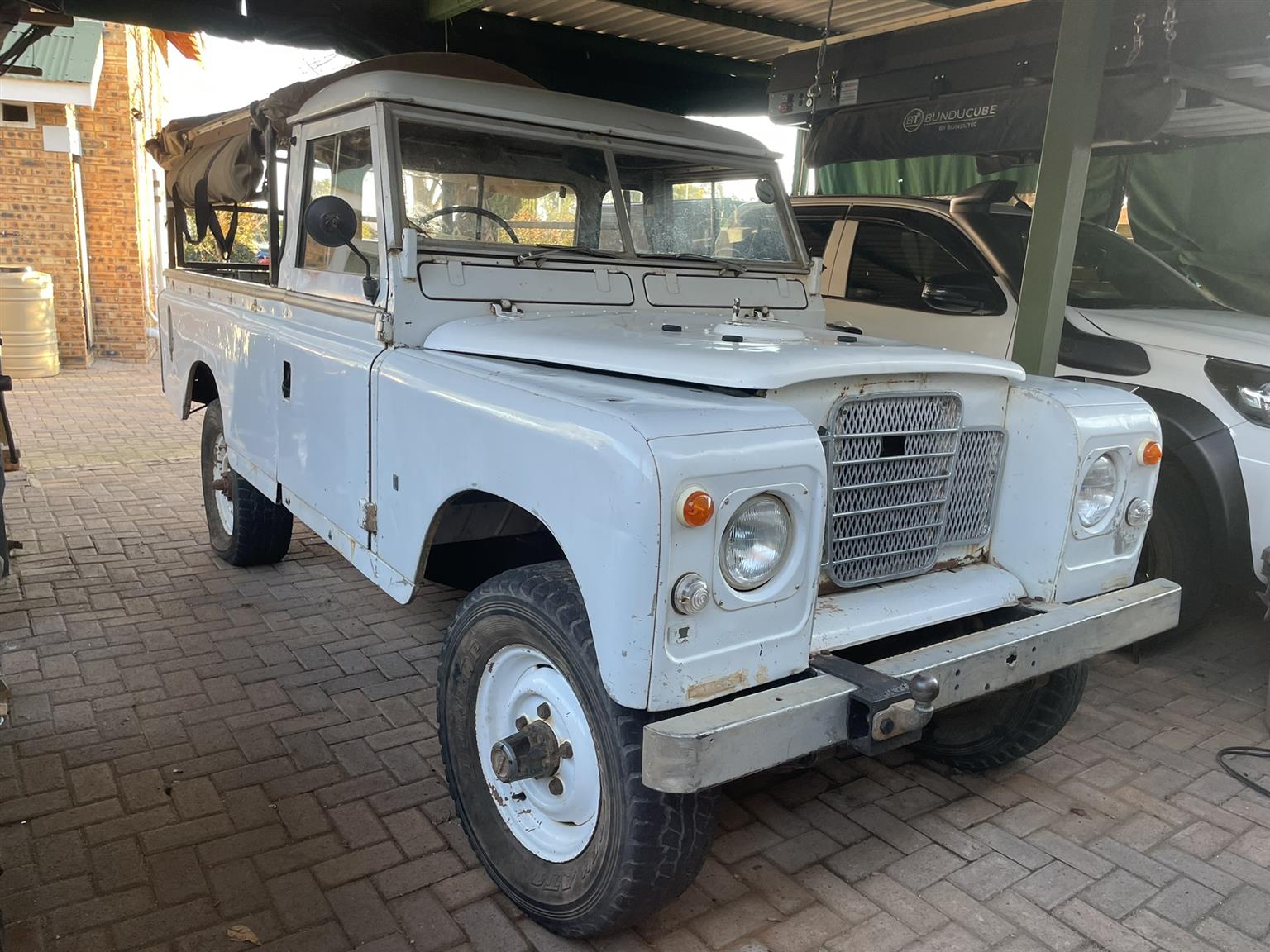 Land Rover Series 3 1973 2.25 petrol PU | Junk Mail Marketplace