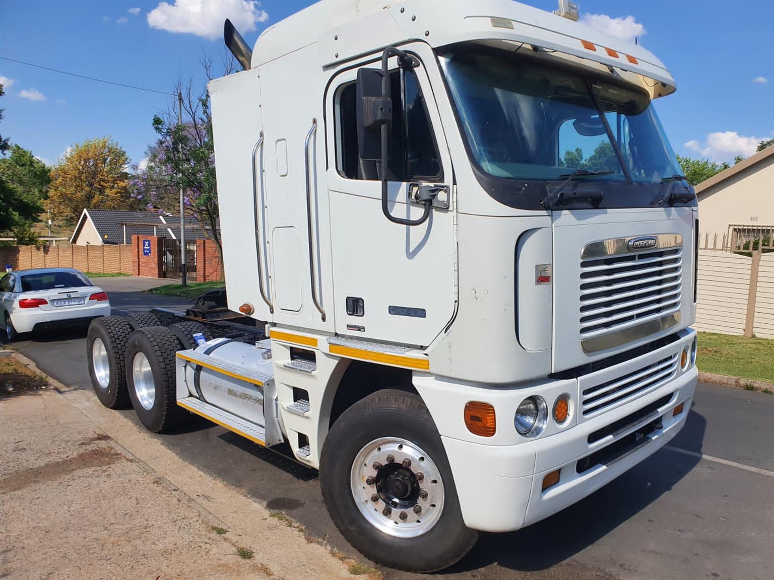 2010 Freightliner argosy ISX530 in pristine condition | Junk Mail