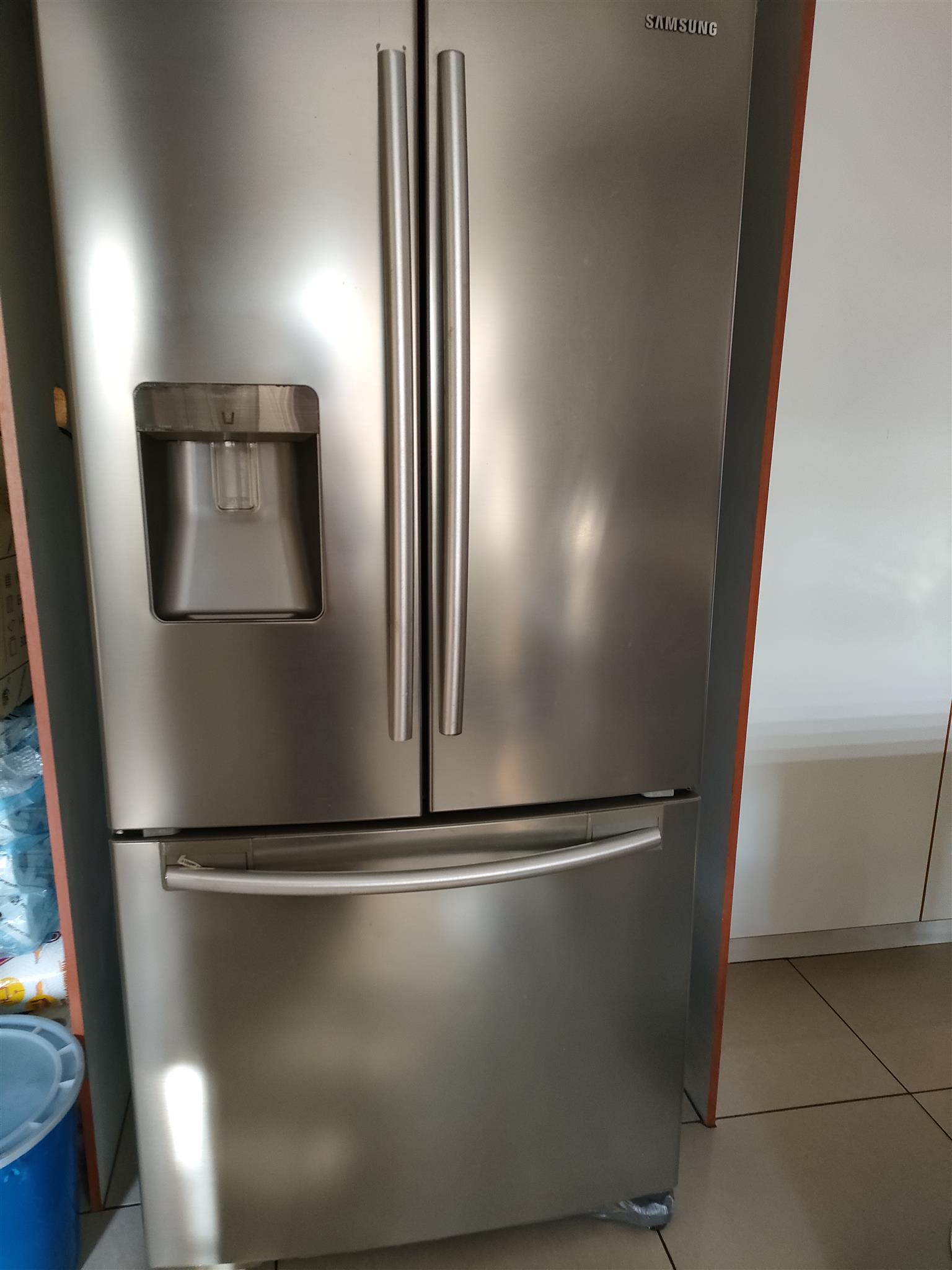 Samsung french door fridge in good working condition. | Junk Mail
