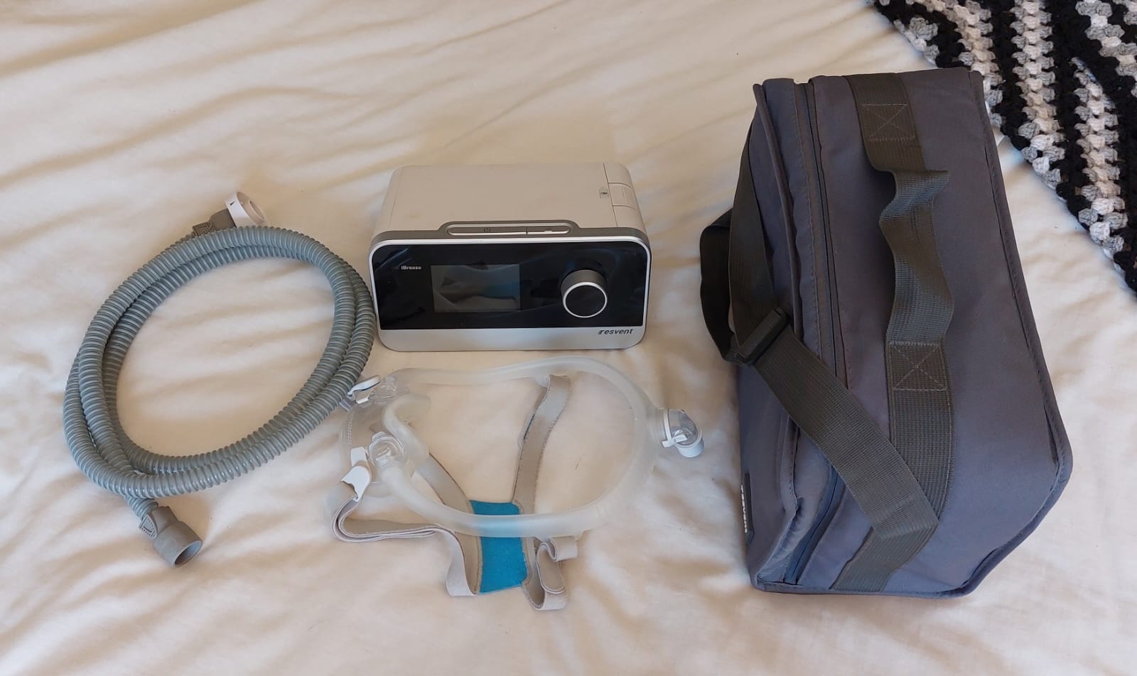 Resvent Auto CPAP sleep apnea machine & mask. | Junk Mail