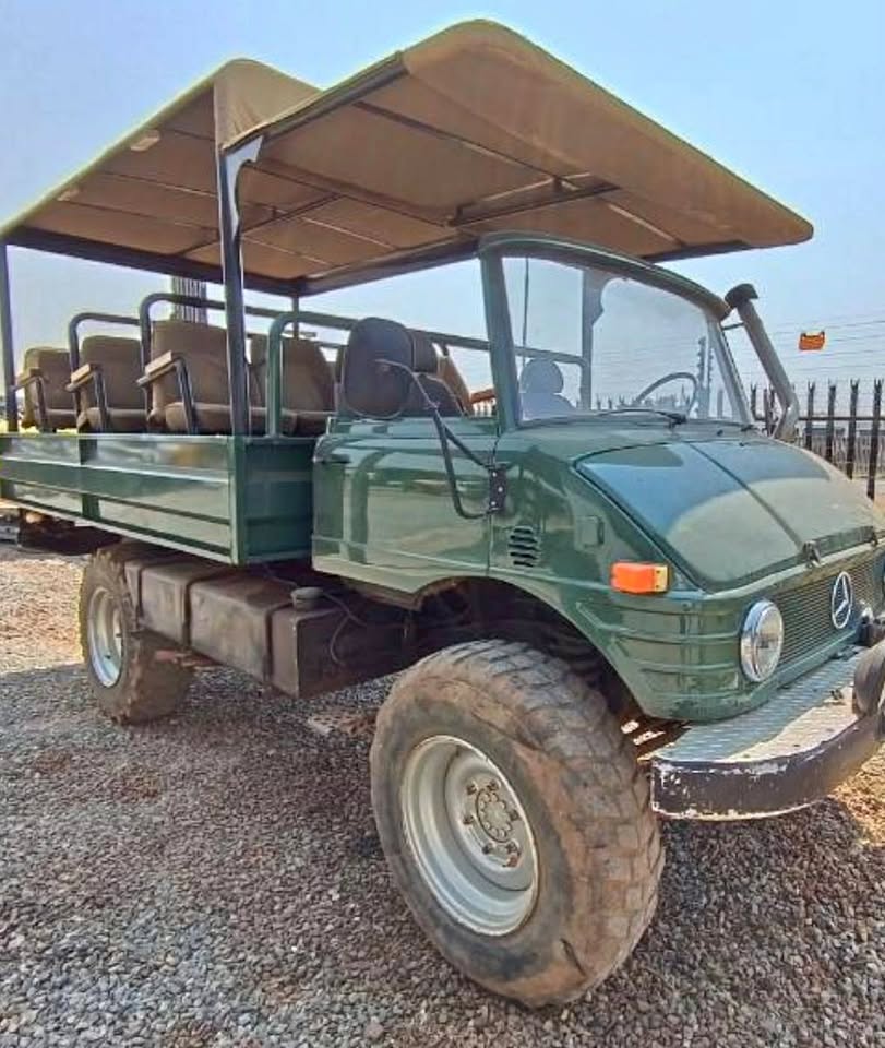 1974 MERCEDES BENZ UNIMOG GAME VIEWER TRUCK | Junk Mail Marketplace