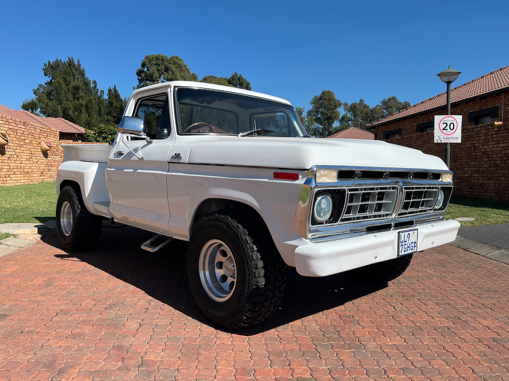 1976 Ford F100 V8 Step Side | Junk Mail Marketplace