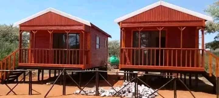 4x8m log wood house | Junk Mail Marketplace