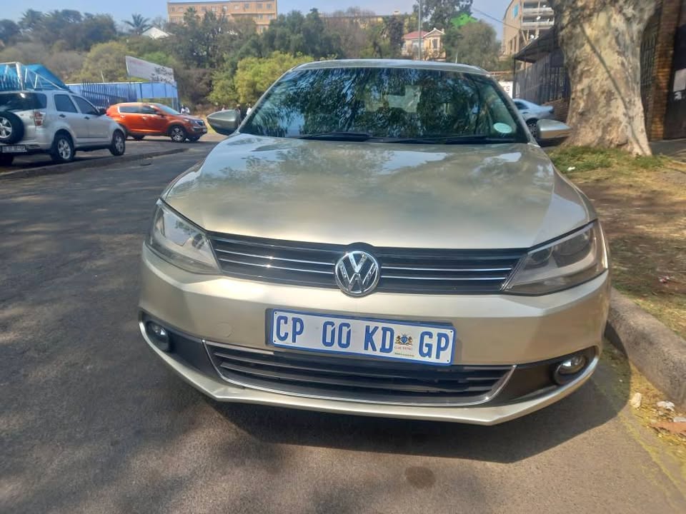 2013 VW Jetta 6 1.4 Tsi Petrol Manual, Gold, 96000km R80,000 | Junk ...
