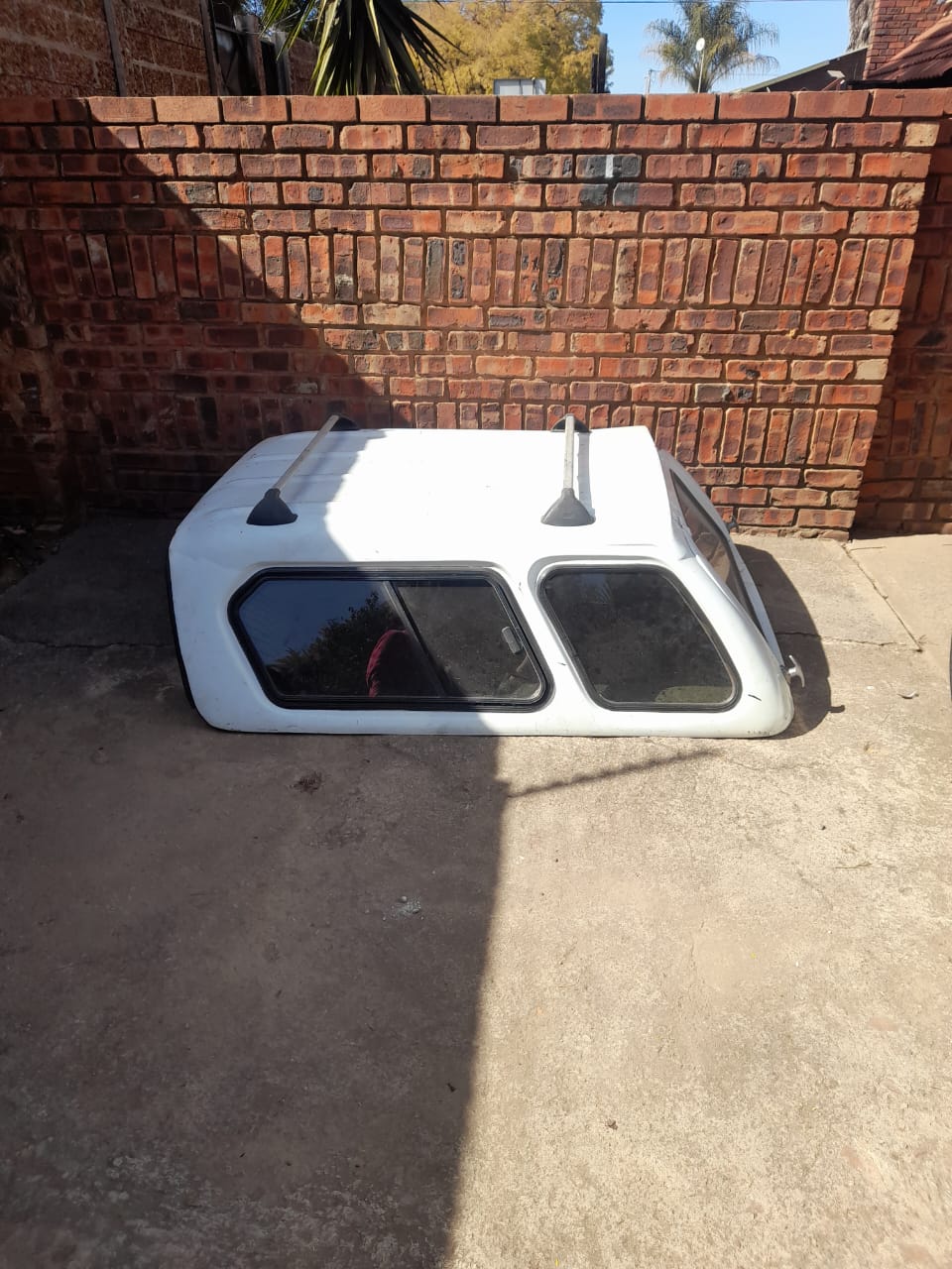 Second hand canopy for Fiat Strada 2010 model can fit small bakkies ...