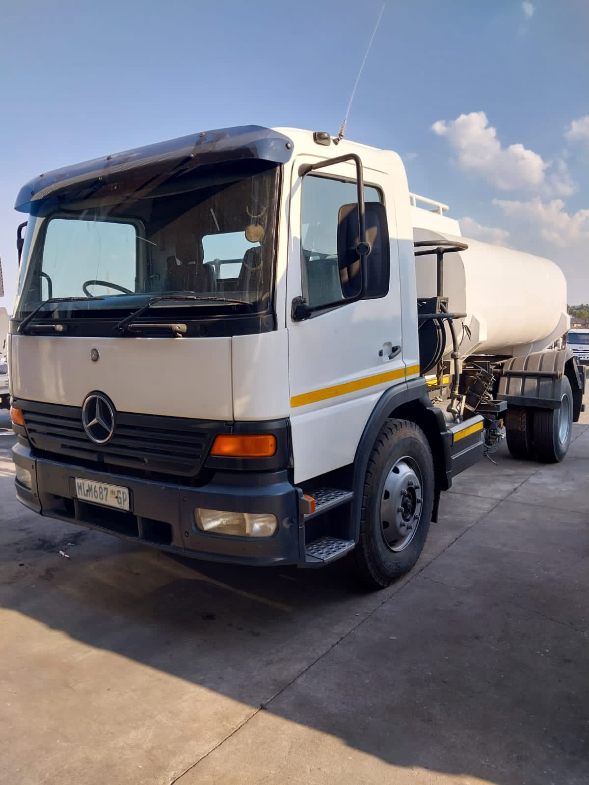 Mercedes benz atego rigid fuel tanker 8000 litres for sale | Junk Mail
