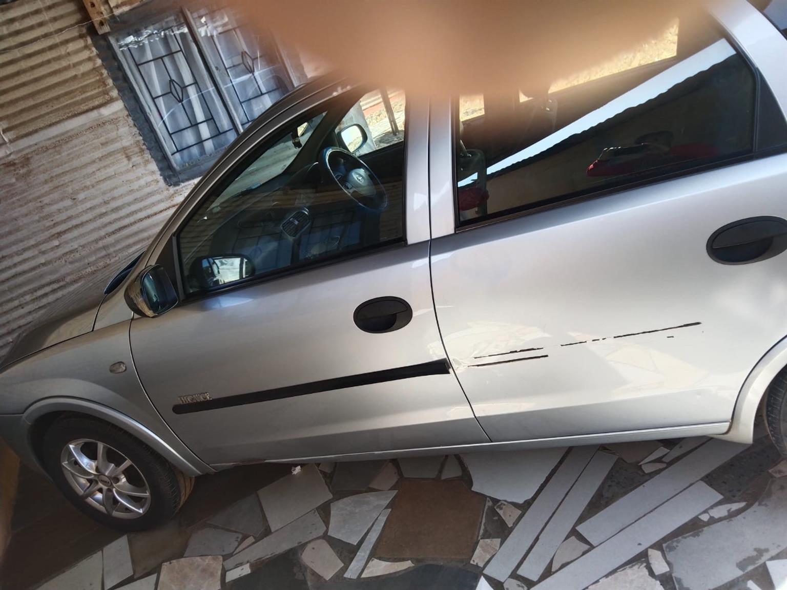 Opel corsa | Junk Mail