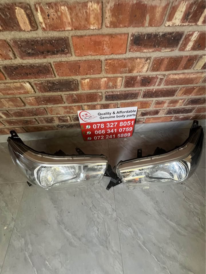 Used Toyota Hilux GD6 Headlights for sale in Gauteng | Auto Mart