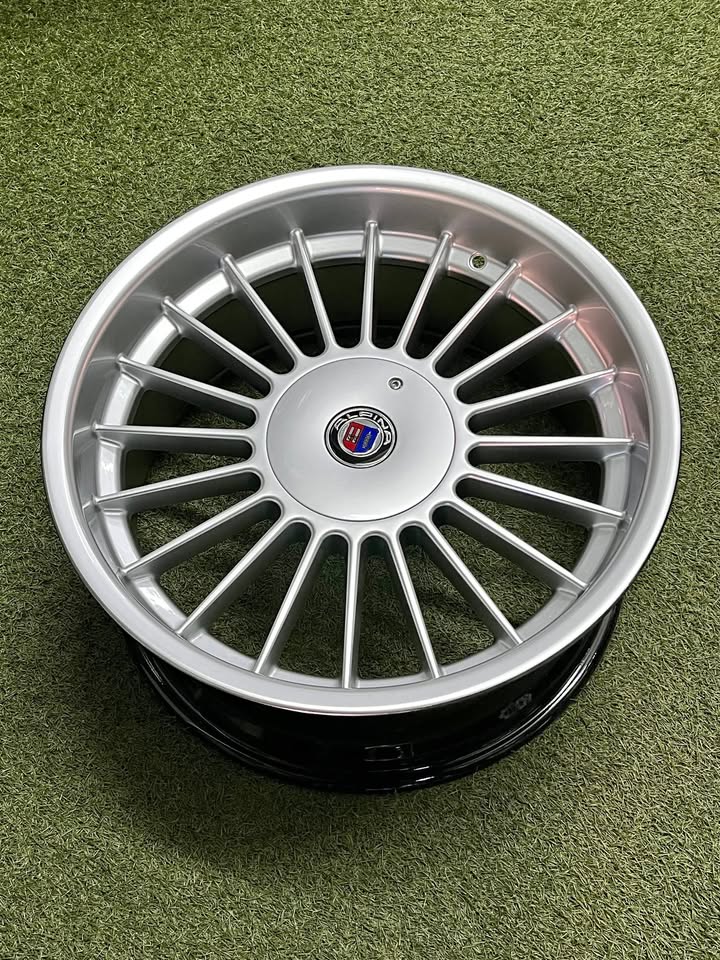 18 Inch Alpina Classic Narrow/Wide Rim Set | Junk Mail Marketplace