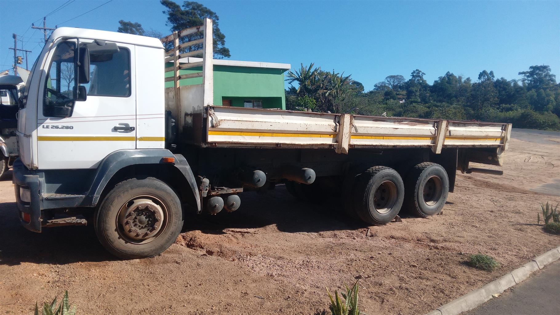 Man M2000 LE26.280 For sale | Junk Mail Marketplace
