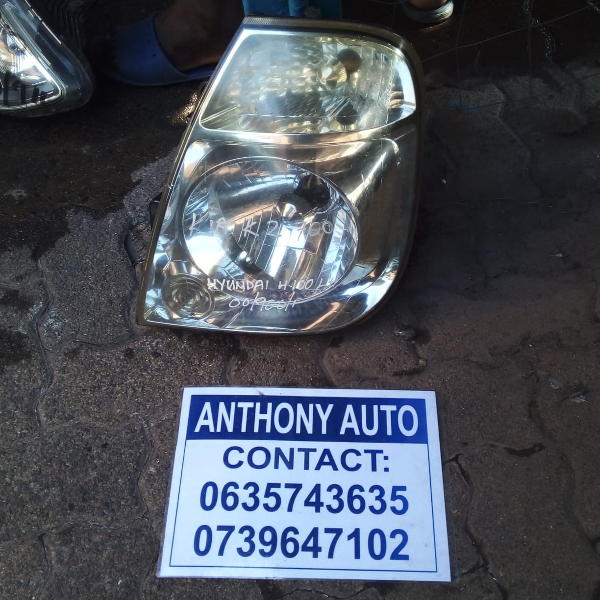 Hyundai H100 Headlight head light | Junk Mail