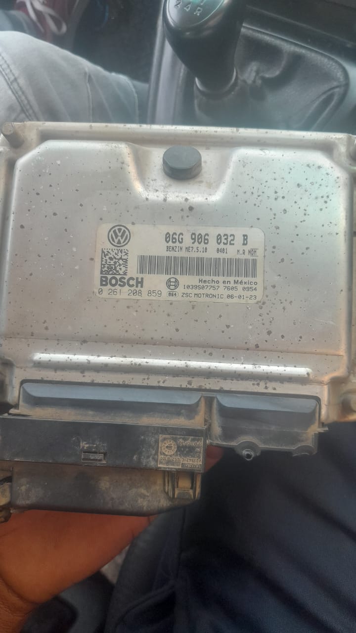 VW GOLF 5 2.0 COMPUTER BOX FOR SALE | Junk Mail Marketplace