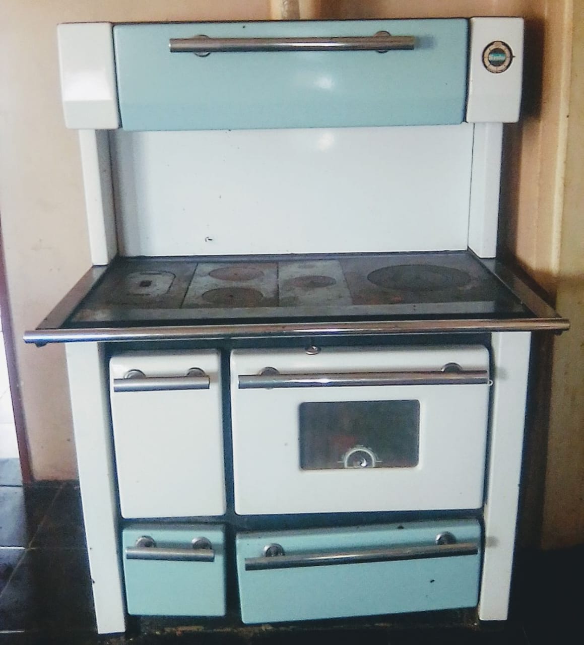 Coal Stove for sale | Junk Mail