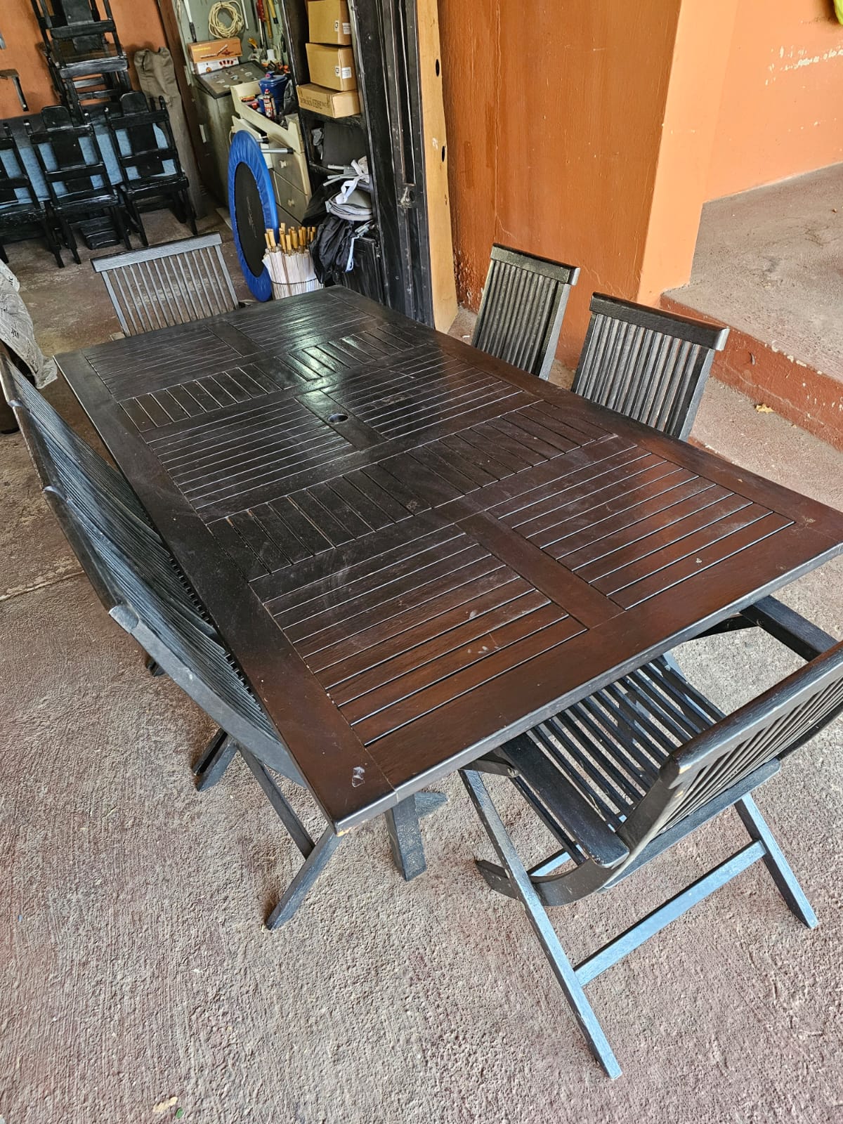 Stunning Patio set | Junk Mail Marketplace