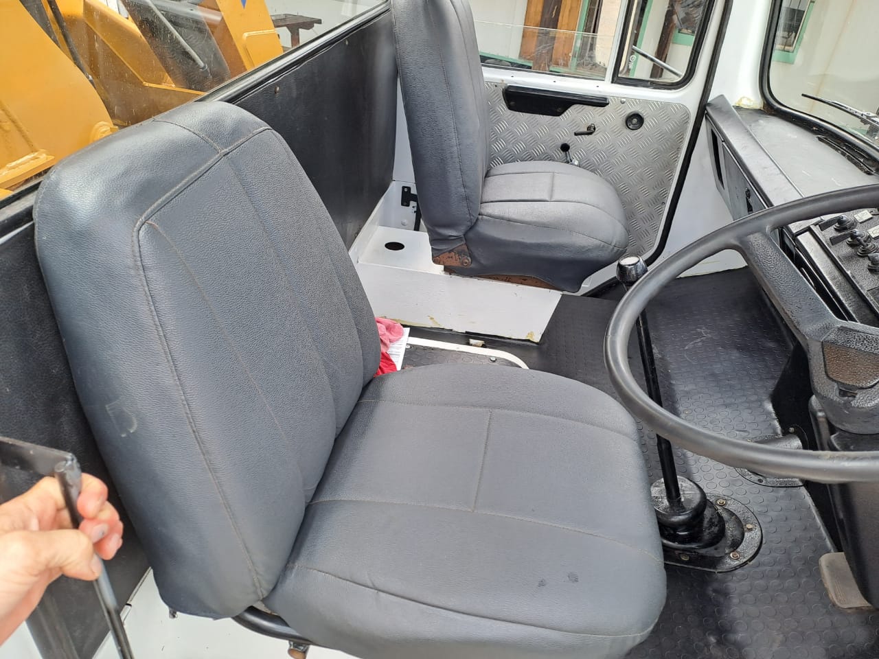 2000 SAMIL 50 4X4 Crane Truck | Junk Mail Marketplace