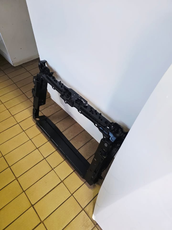 VW POLO 9 RADIATOR CRADLE FOR SALE | Junk Mail Marketplace
