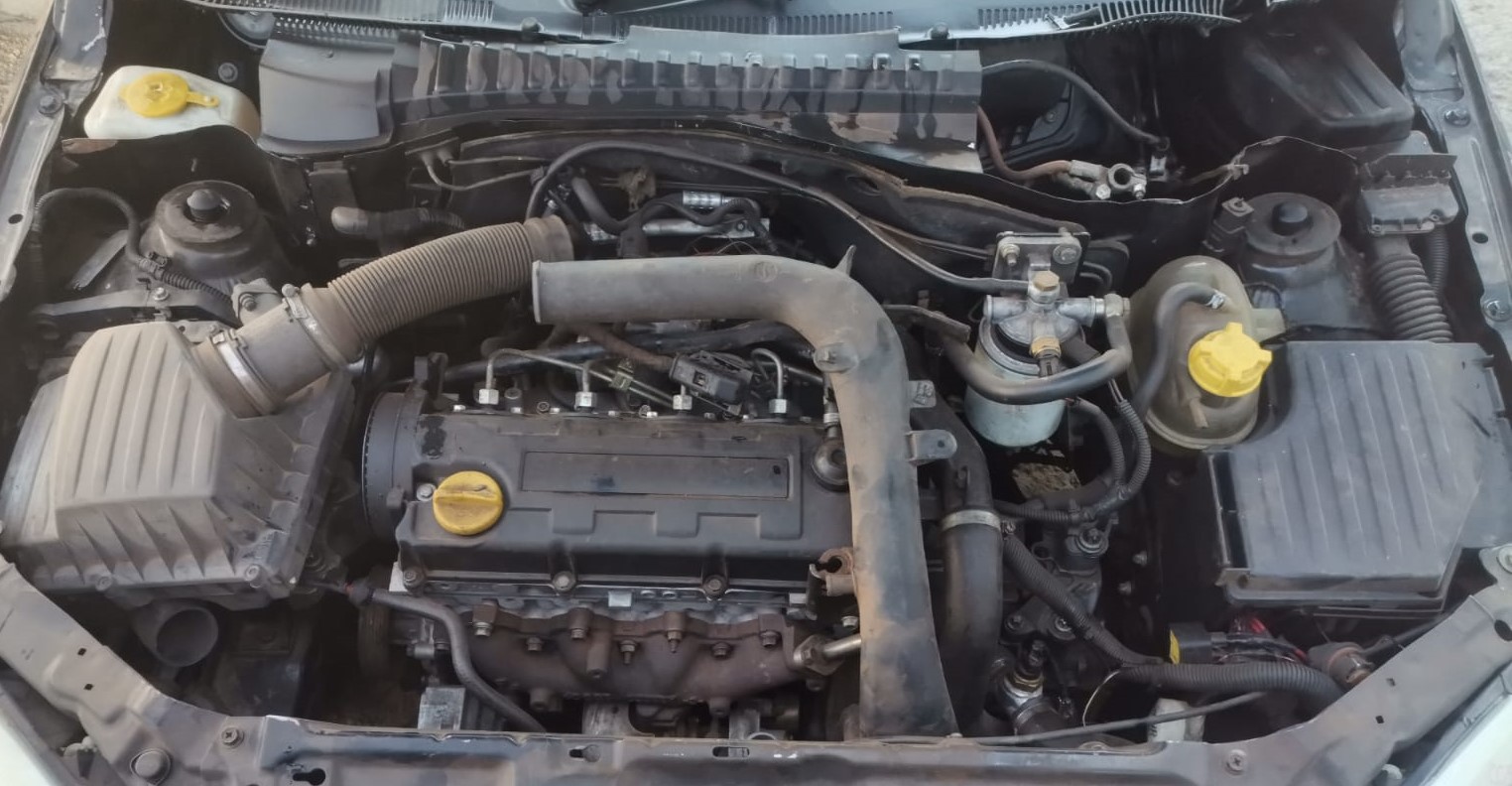 Body Parts Available for Diesel Opel Corsa Gamma 1.7 | Junk Mail