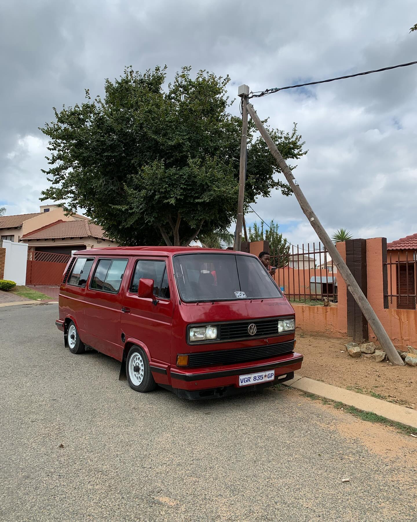 Microbus 2.6i Exclusive | Junk Mail