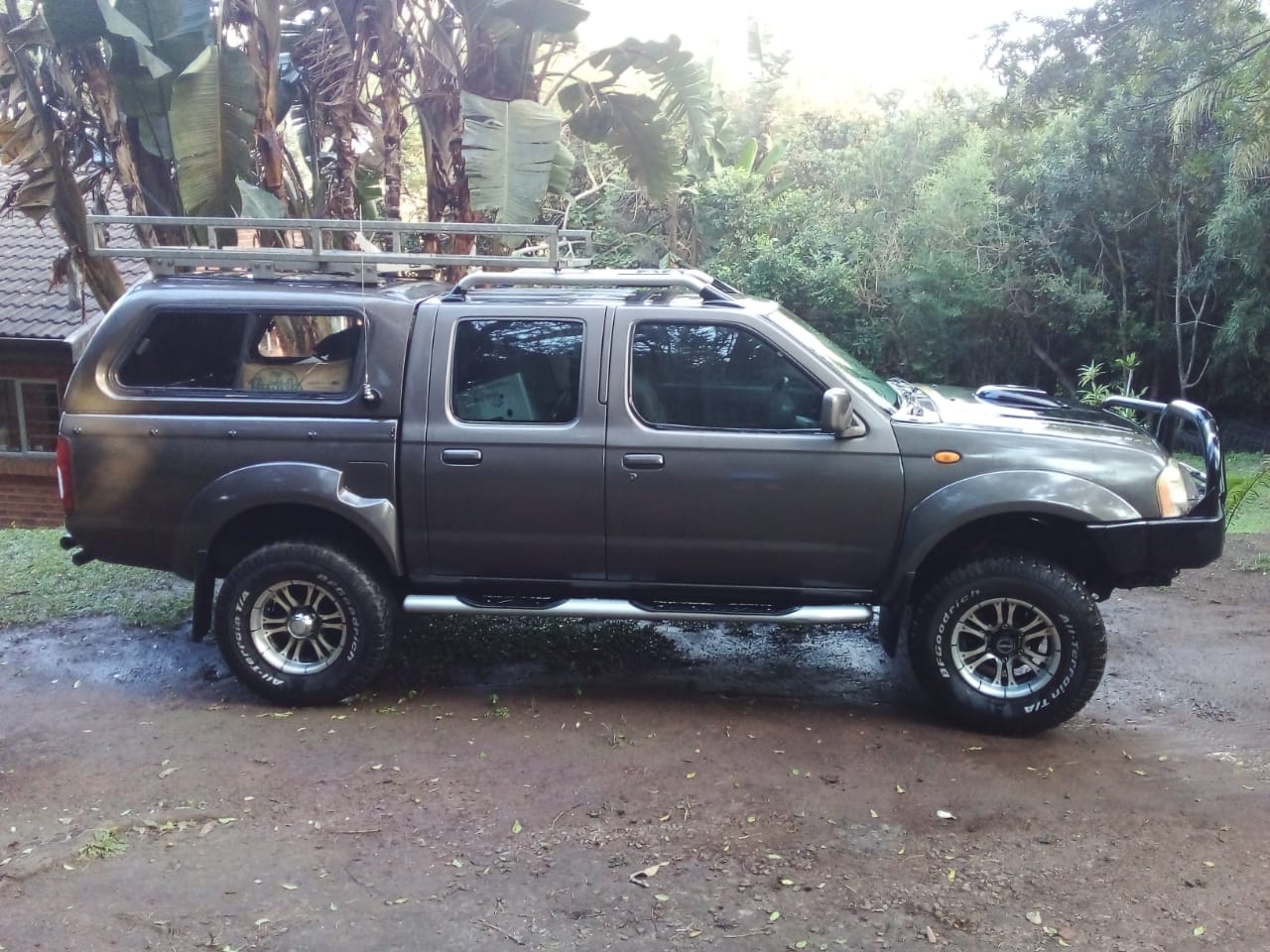 2002 Nissan Hardbody 3.3 V6 4x4 | Junk Mail