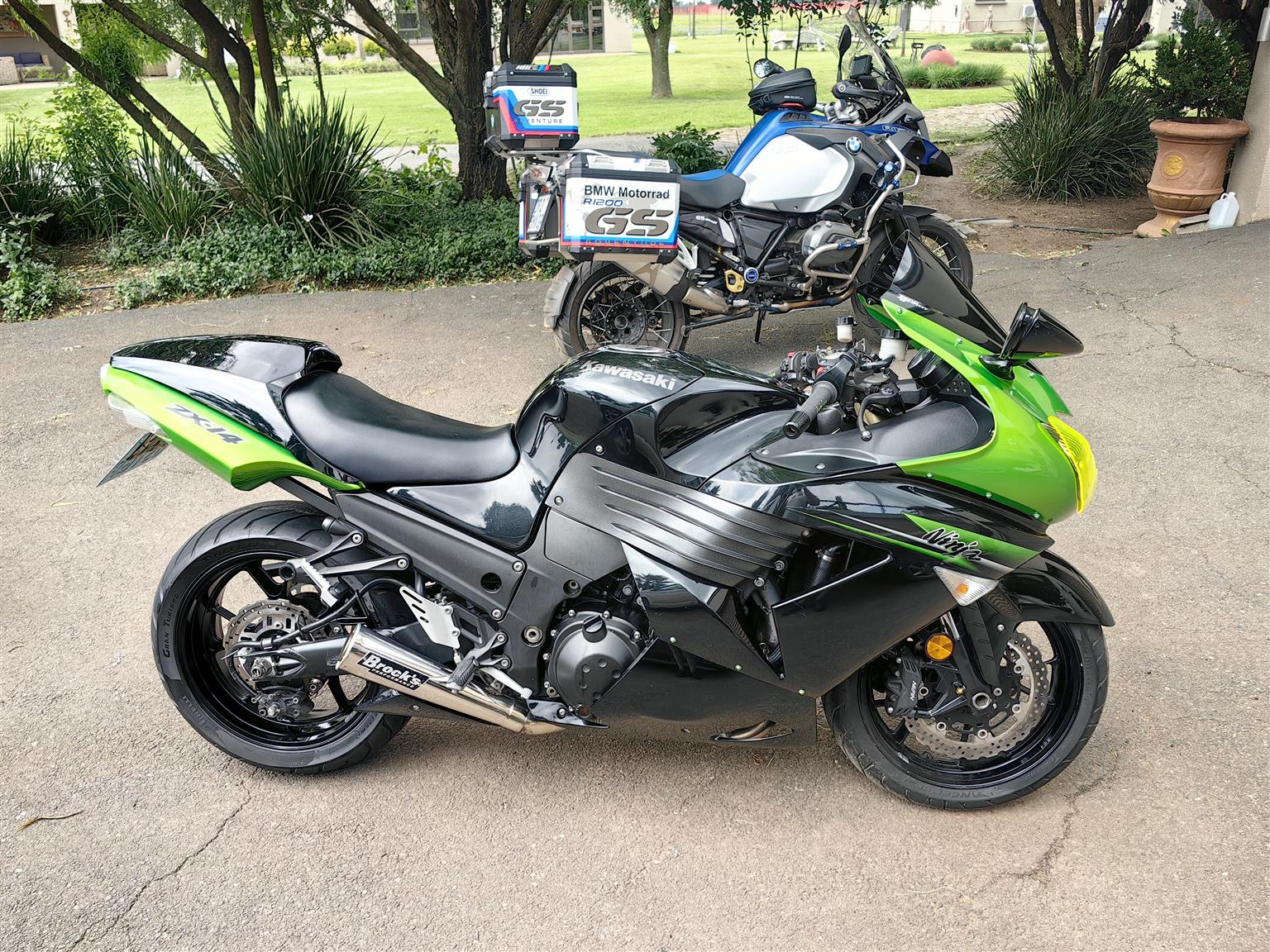 Zx14 Gen1 registered in 2013 | Junk Mail Marketplace