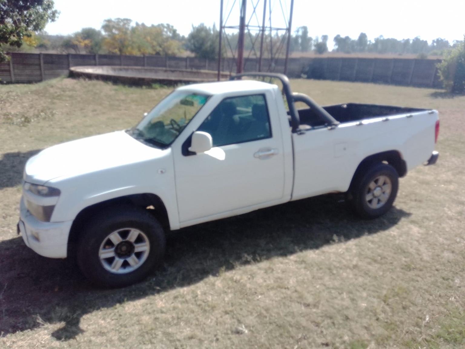 2012 CMC Bakkie | Junk Mail