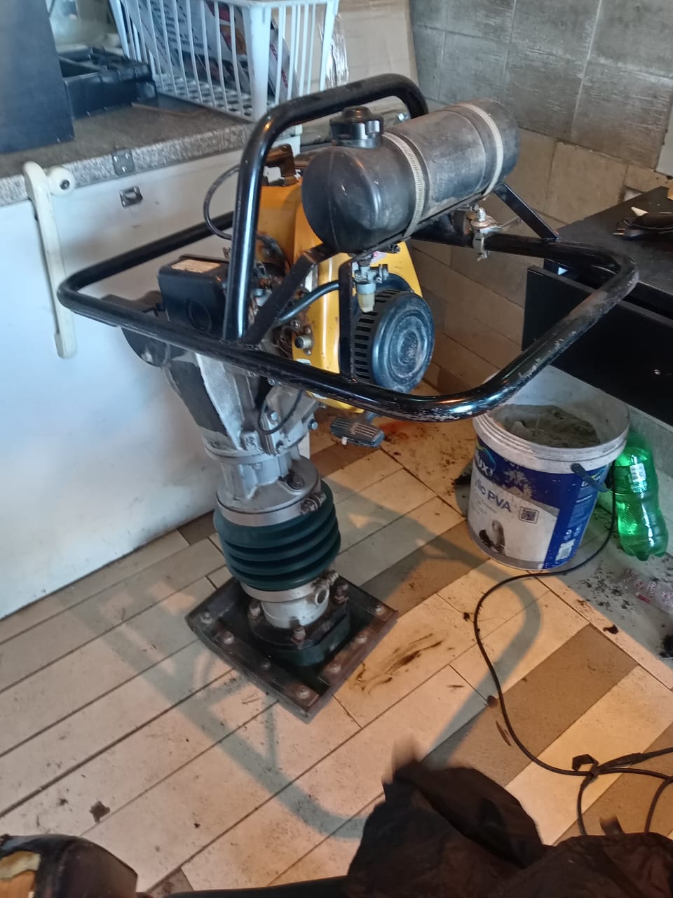 Robin Vibration rammer | Junk Mail