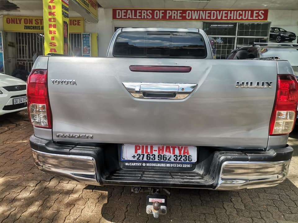 2016 TOYOTA HILUX 2.8 GD6 RAIDER EXTRA CAB MANUAL | Junk Mail Marketplace