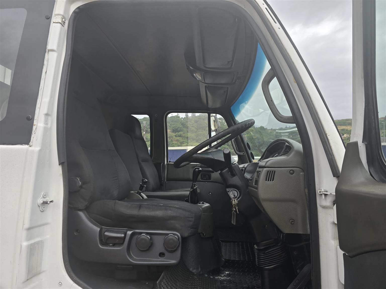 NISSAN, UD60, 4 TON TRUCK,4X2,2004- AA3974 | Junk Mail