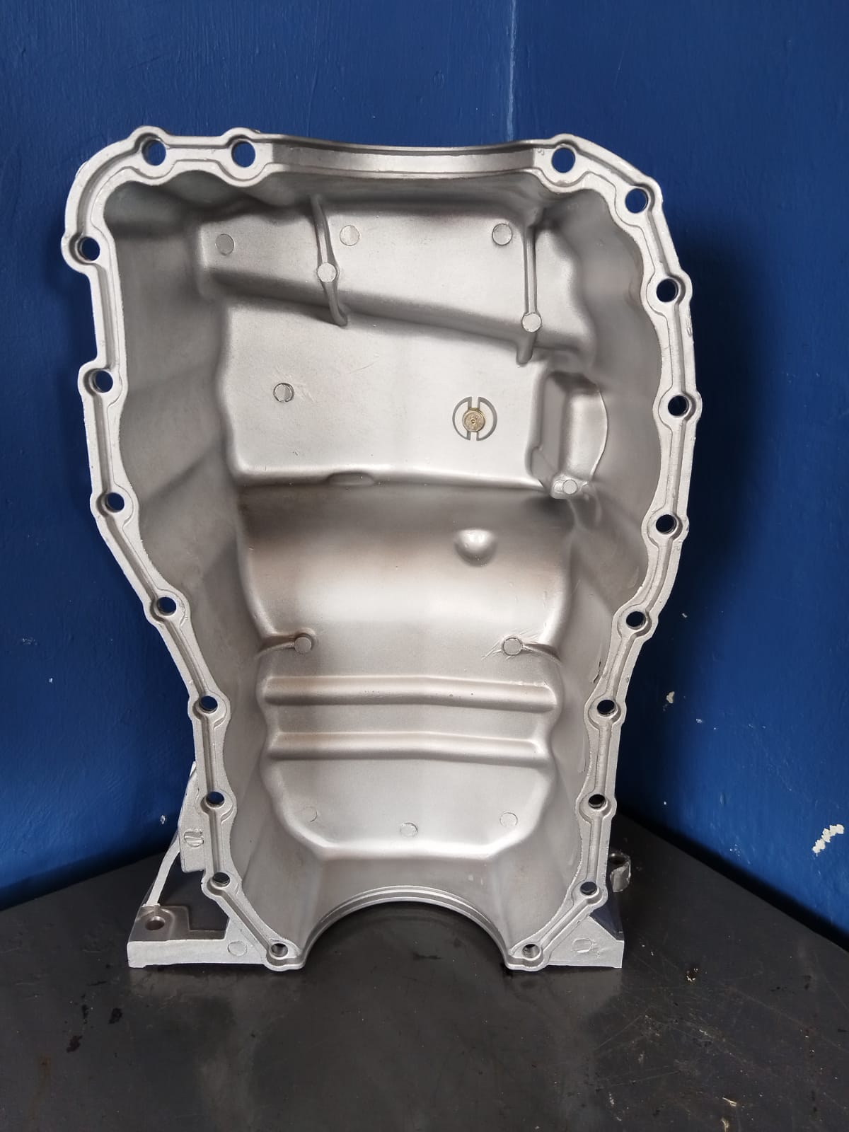 NP200 1.6 8 Valve New Sump | Junk Mail