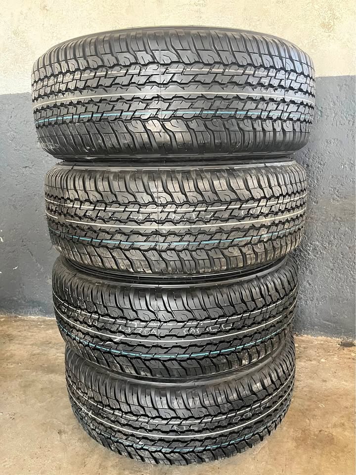 Toyota Hilux Legend Rs 18” Mag Rims (With New Tyres) | Junk Mail ...