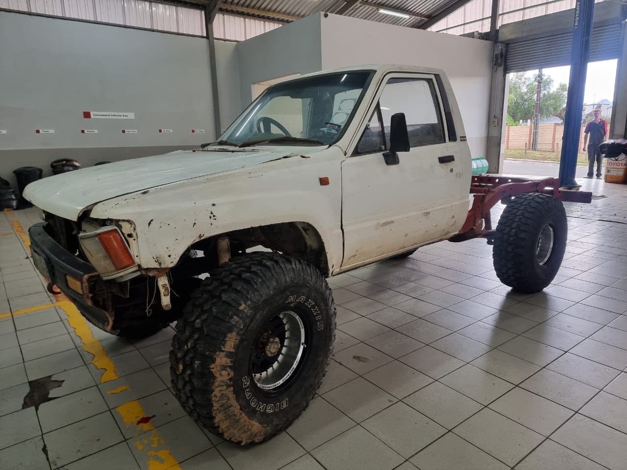 Hilux Rolling Chassis | Junk Mail