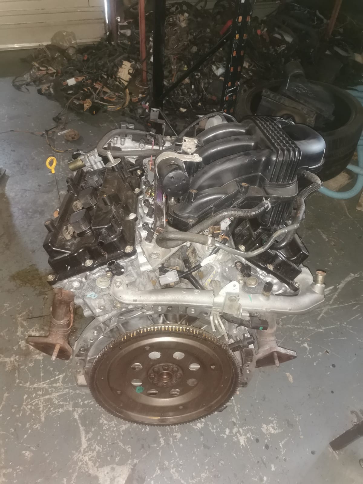 Nissan Pathfinder 4L Complete Engine | Junk Mail