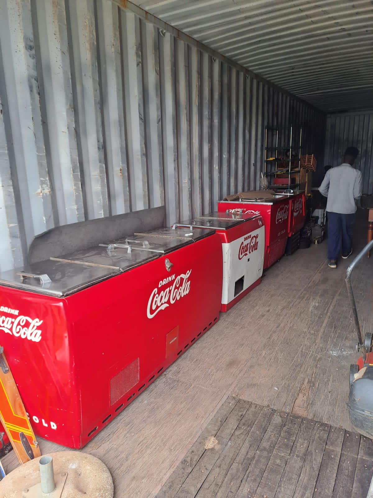 Vintage Coca Cola Chest Fridge | Junk Mail Marketplace