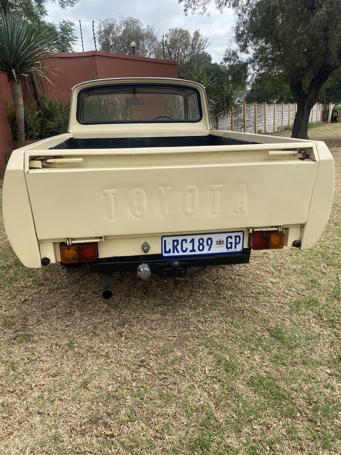 Toyota Corona Bakkie | Junk Mail Marketplace
