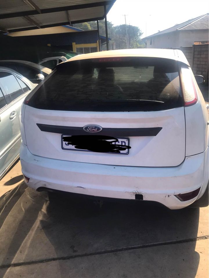 Ford Focus stripping for spares | Junk Mail Marketplace