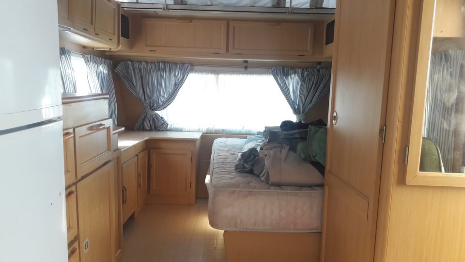 1992 GYPSEY CARAVETTE 6 B GYPSEY CARAVETTE 6 B | Junk Mail Marketplace