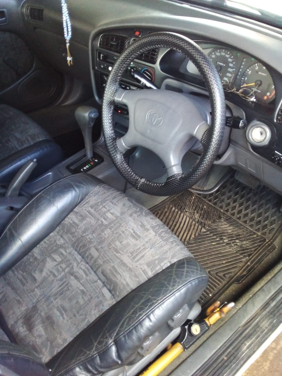 1999 model Toyota Camry 200si | Junk Mail