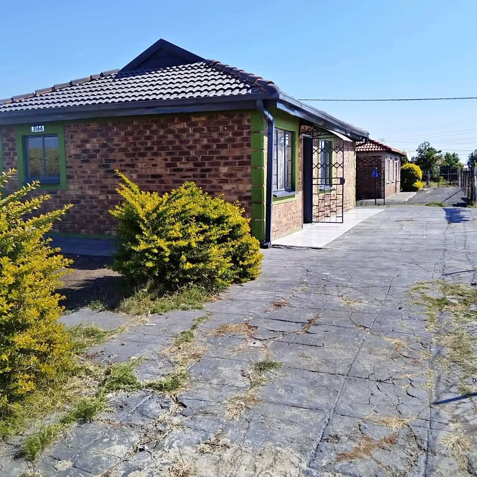 3Bedrooms House For Sale at Seraleng(Rustenburg) | Junk Mail Marketplace