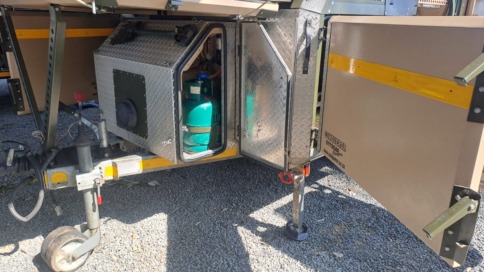 Conqueror Companion 2014 | Junk Mail Marketplace