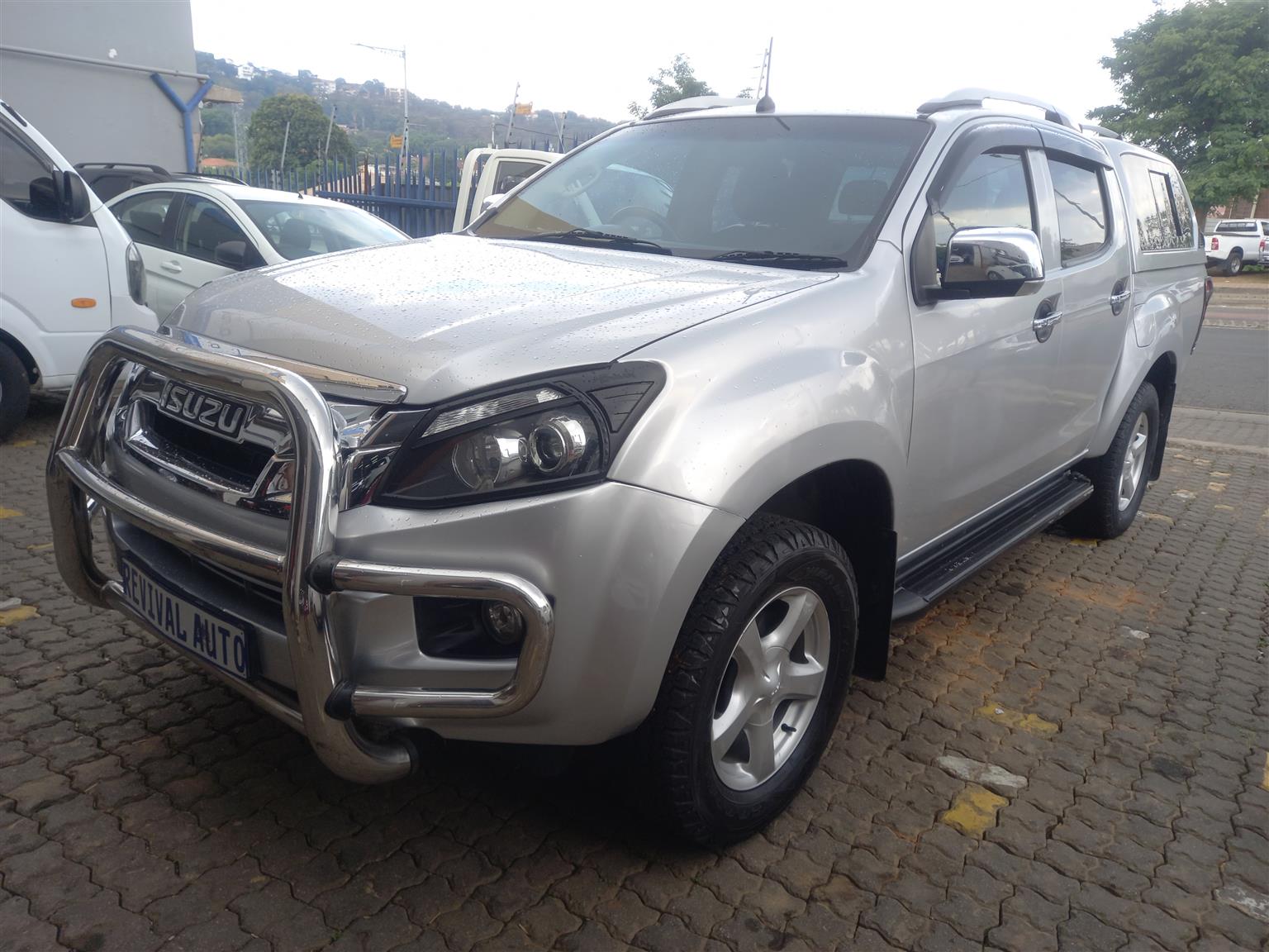 Used Isuzu Kb 300 D Teq Lx Cab Auto Prices - Page 3 - Waa2