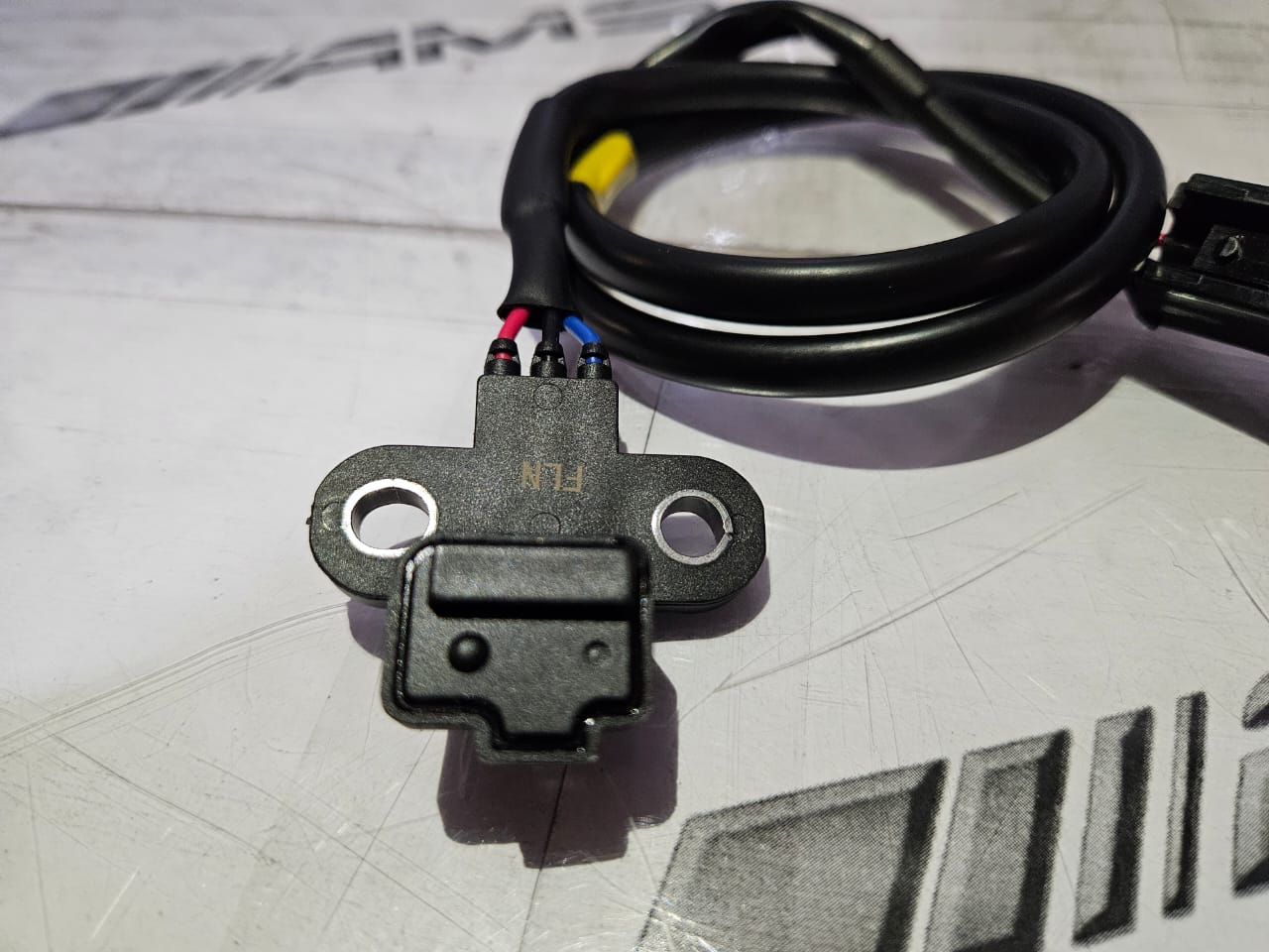 Brand New Crankshaft Sensor for Mitsubishi Pajero/Colt 3.0L 6G72 | Junk ...