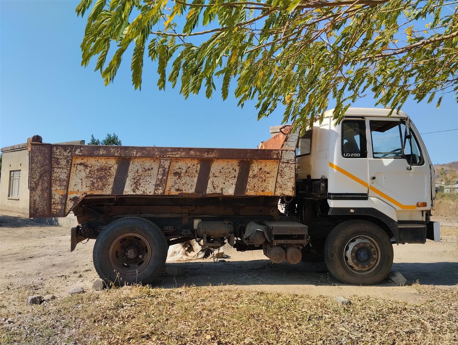 NISSAN, UD290 | Junk Mail Marketplace