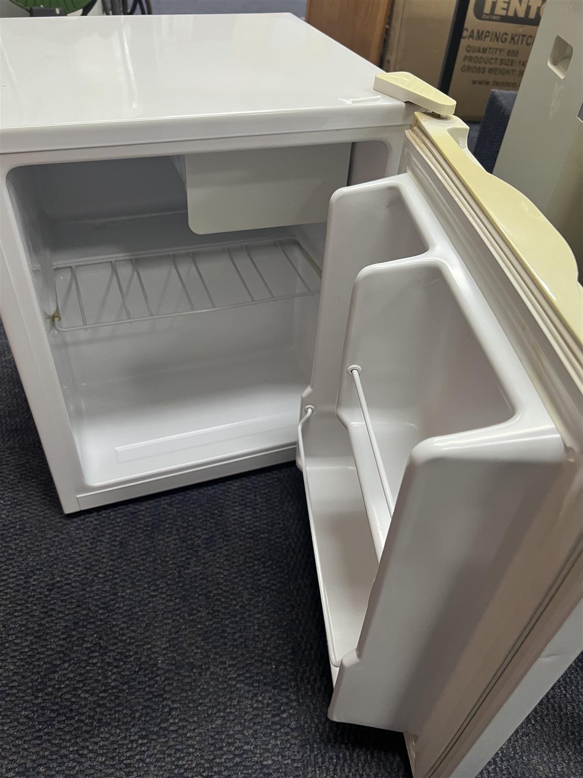 AIM Bar Fridge ABF50 | Junk Mail