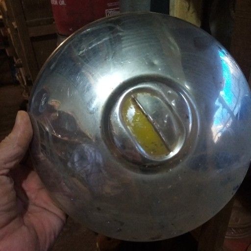 Opel old model, hub cap | Junk Mail Marketplace