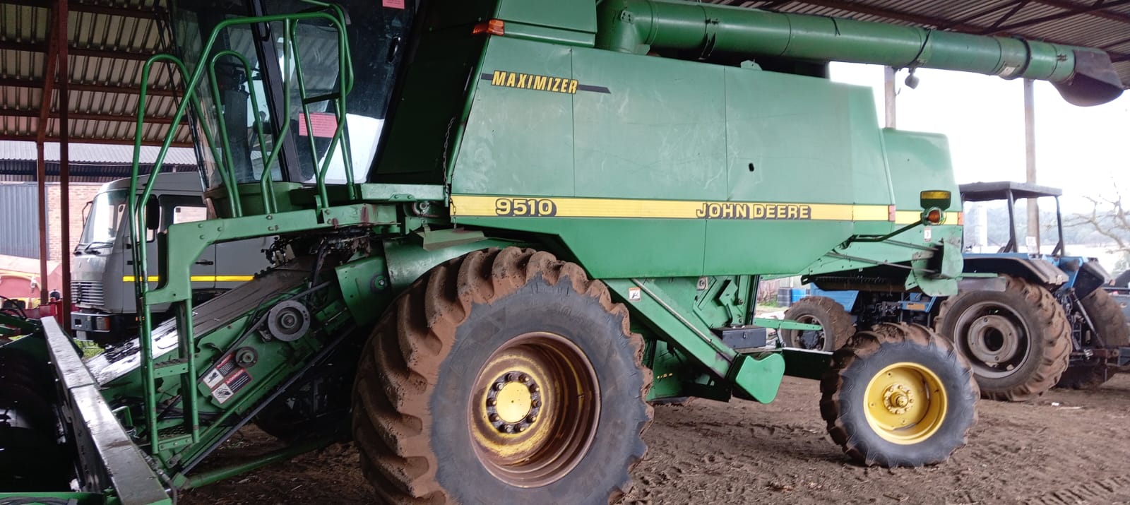 2002 9510 John Deere Maximizer | Junk Mail