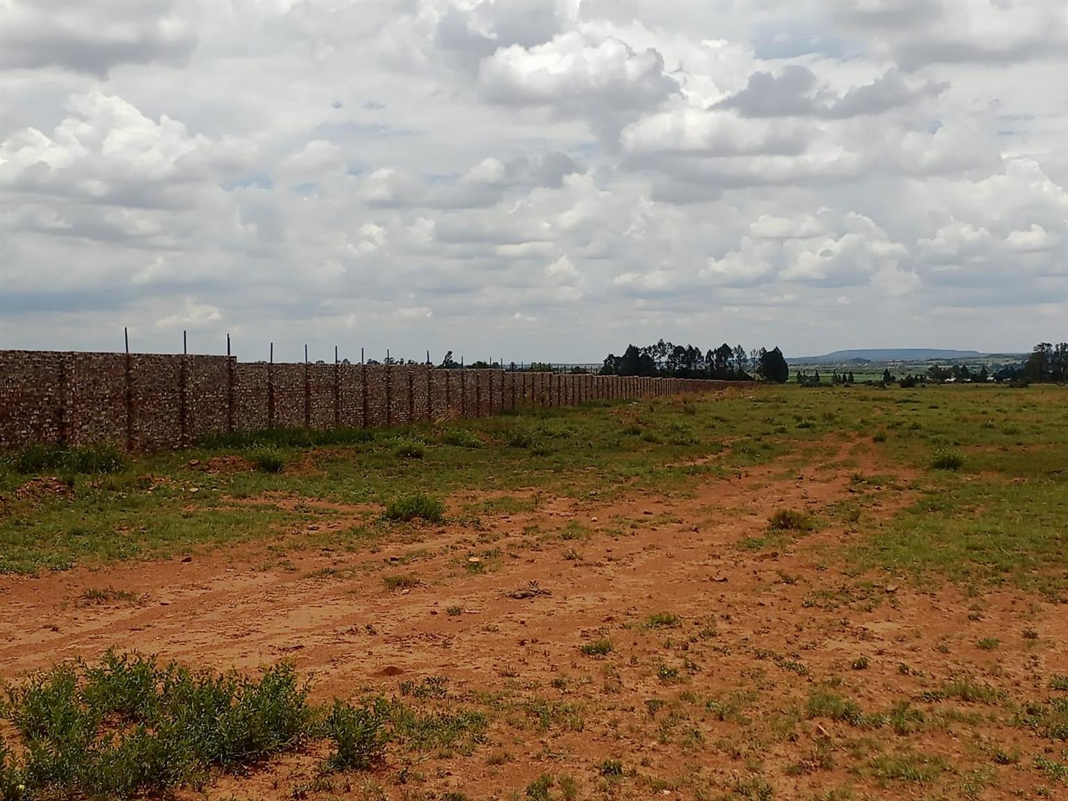 42 ha Vacant unfenced agricultural land | Junk Mail