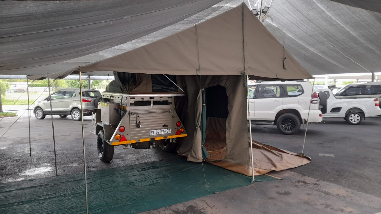 2012 Challenger Bundu Basher Camping Trailer | Junk Mail Marketplace