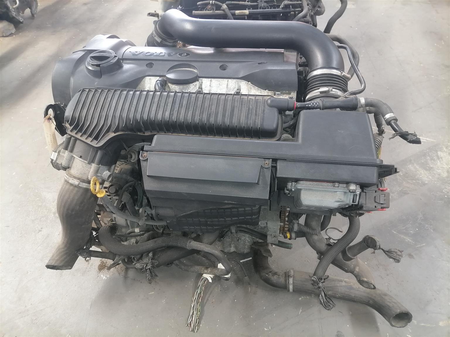 VOLVO B5254T3 2.5L ST ENGINE | Junk Mail